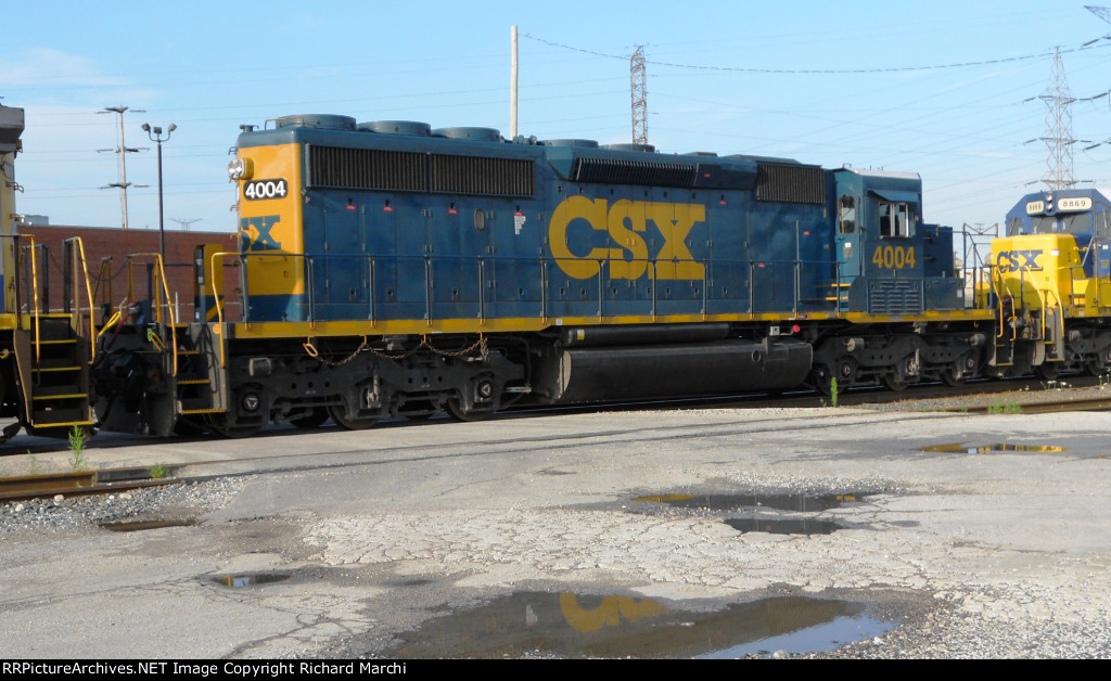 CSX 4004